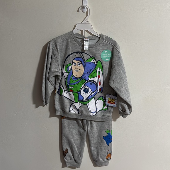 Disney | Matching Sets | Disney Gray And Green Buzz Lightyear Kids ...